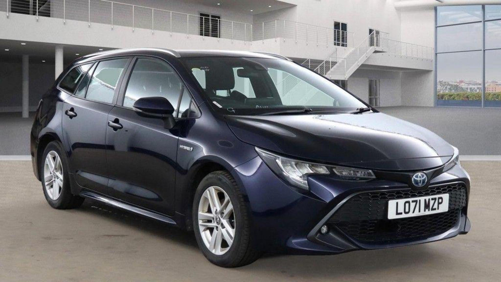 Used TOYOTA COROLLA 2022 Blue for sale - £15290 in Radcliffe, Greater ...